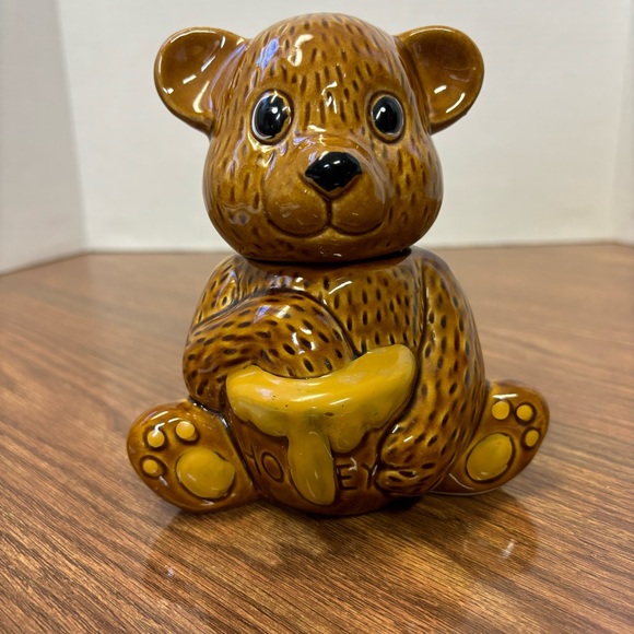 Kitchen | Vintage Ceramic Honey Bear Pot Jar Lidded Canister Brown ...